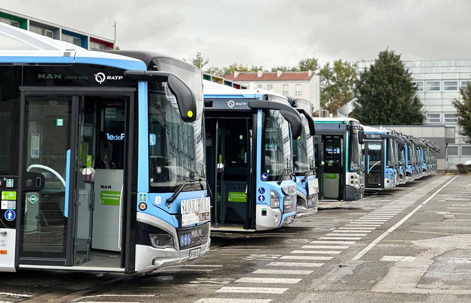 Île-de-France Mobilités inaugurates new Bio-CNG bus operating center ...
