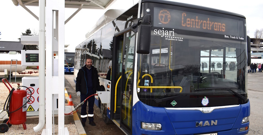 Centrotrans to switch entire bus fleet to natural gas by 2030 – GNV ...